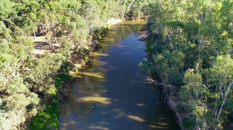 Walk: Victoria Park Lake to Australian Botanic Gardens Shepparton ...